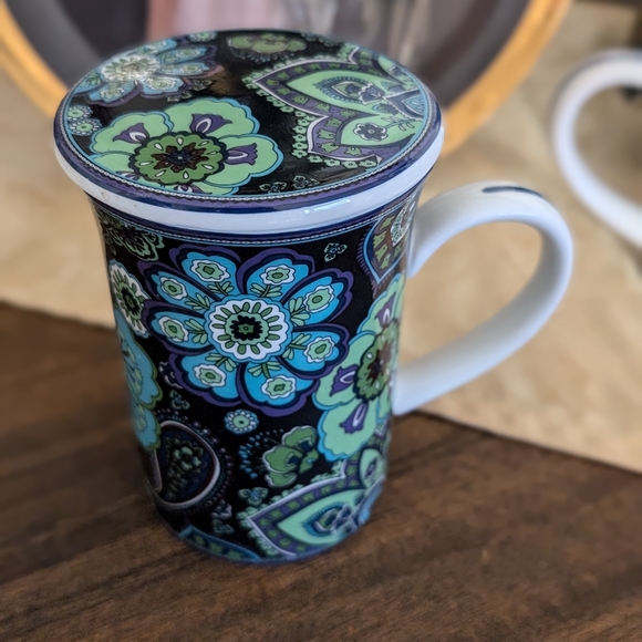 Vera Bradley | Kitchen | Vera Bradley Mug With Lid Coaster | Poshmark